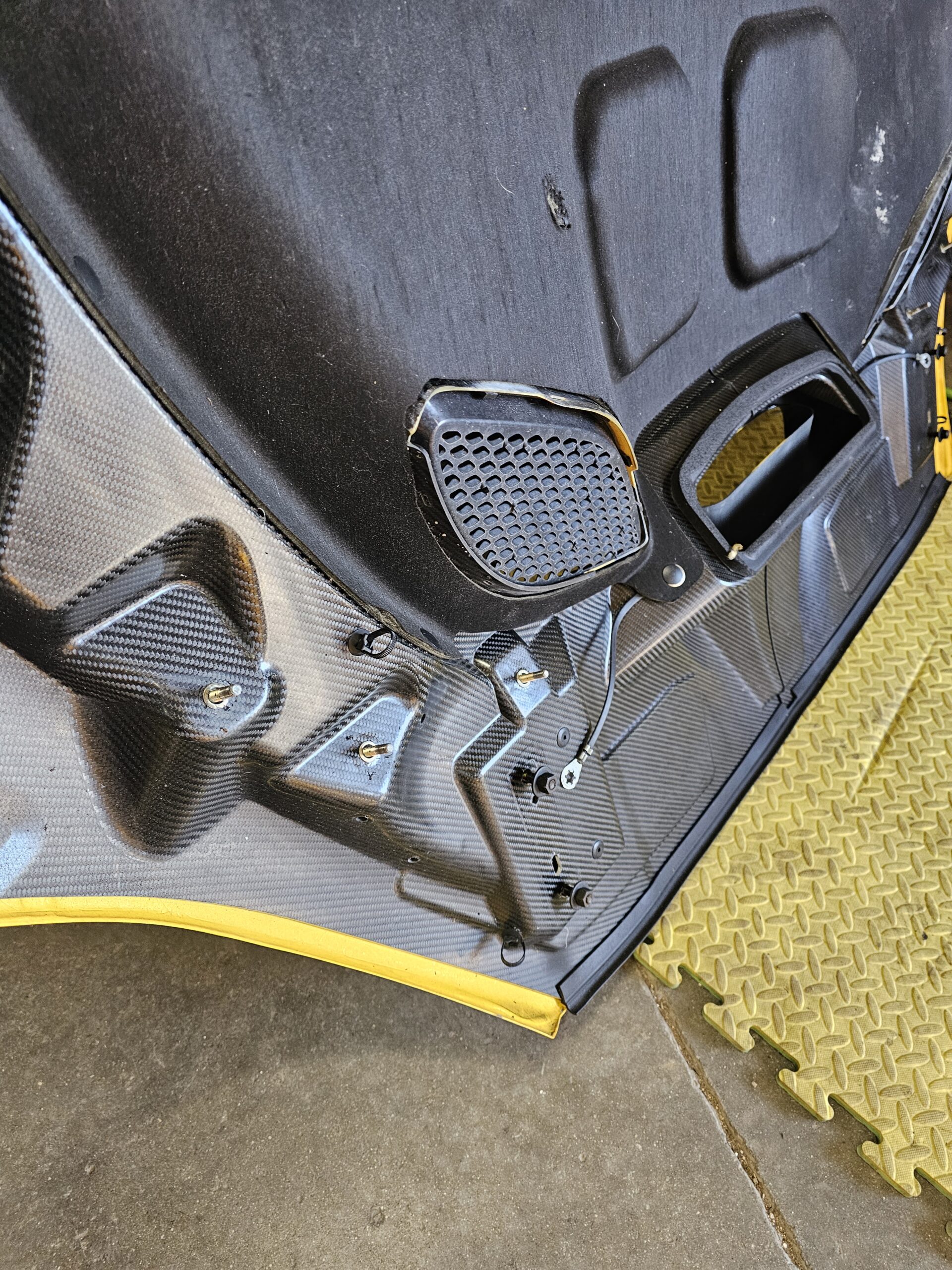 Gen.5 2 Vent Hood – Jones Auto